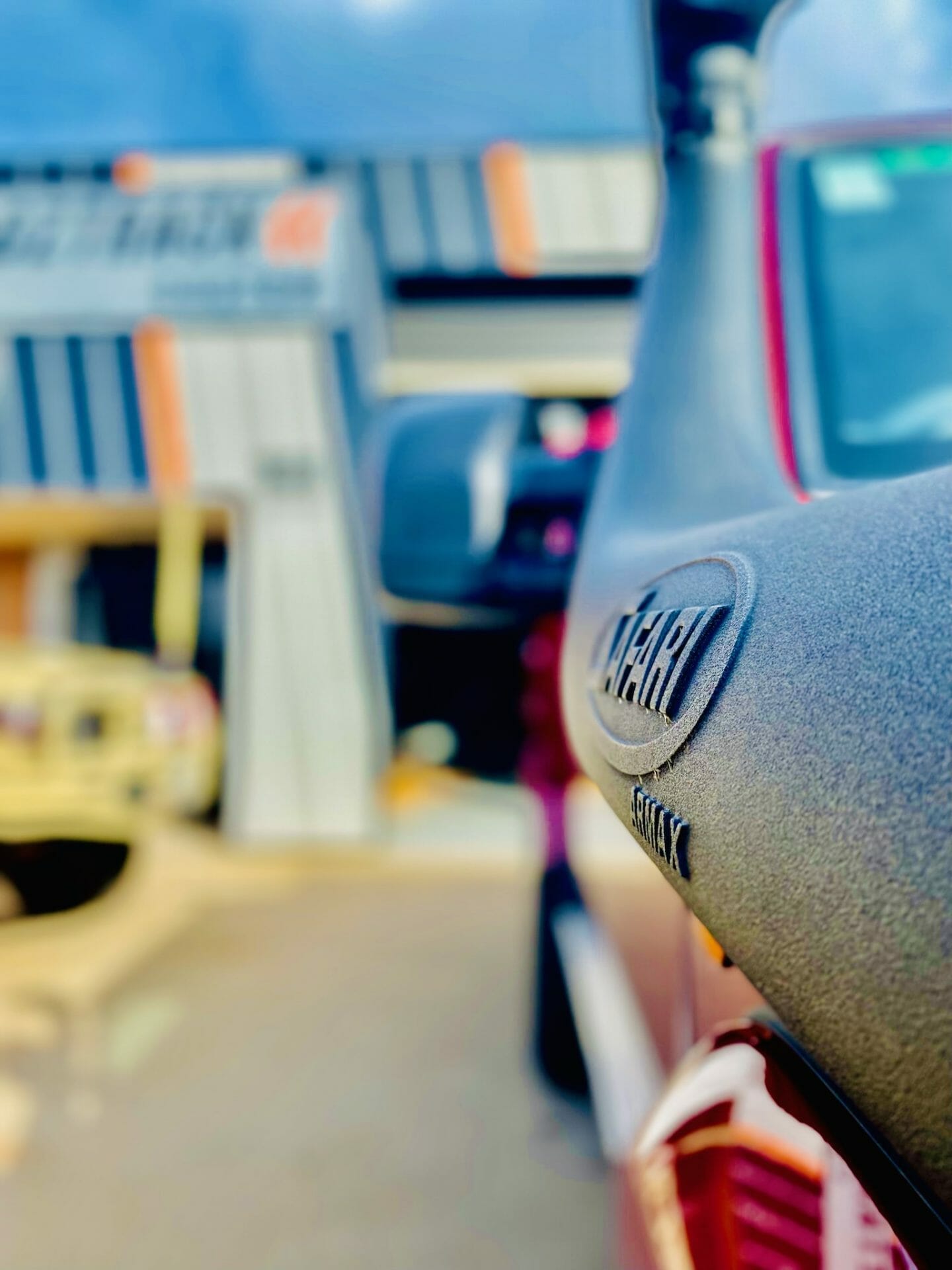 "2022 MERLOT LC79" - Oztrack Custom // Bespoke off-road canopies and builds